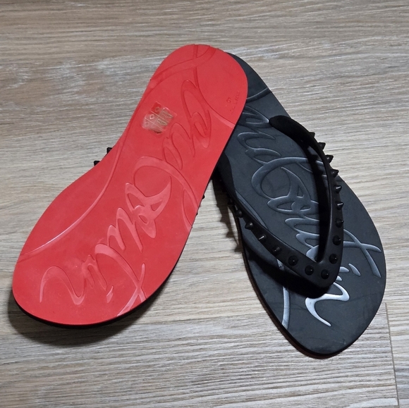 Christian Louboutin | Shoes | Nwot Christian Louboutin Loubi Flip ...